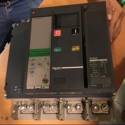 Jual Schneider Mccb NSX800N 4P 800A Komplit Motorized Uvt Aux Original ...
