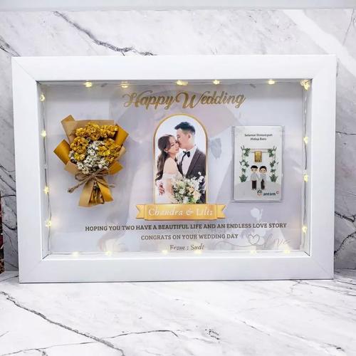 Jual CUSTOM FRAME/FIGURA DENGAN MINI GOLD - SPECIAL GIFT | HAMPERS - LM ...
