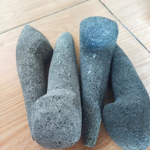 Jual ulekan batu merapi asli ukuran tanggung, bukan cor2an semen - Kota ...