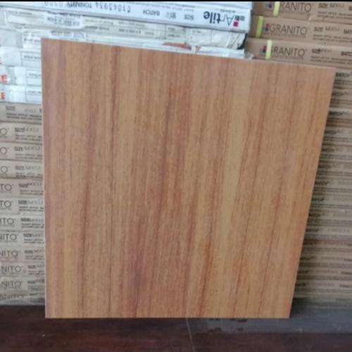 Jual granit lantai 60x60 Indogress Flame mahogani matt motif kayu - Kab. Bogor - PT. MANDIRI ...
