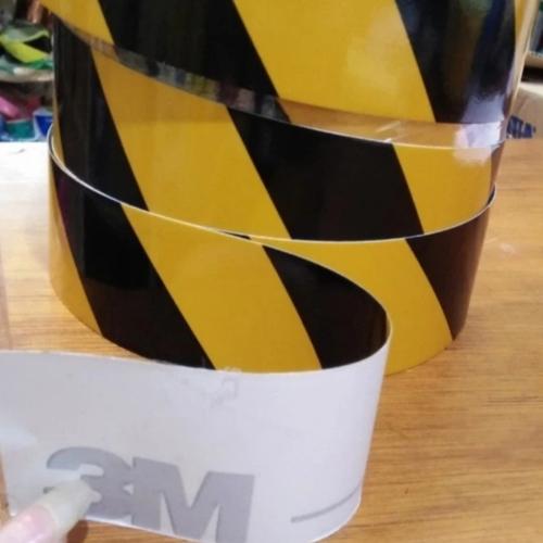 Jual Sticker 3m 610 Yellow-Black Ukuran 5cm x 45M Scotchlite Reflektor ...