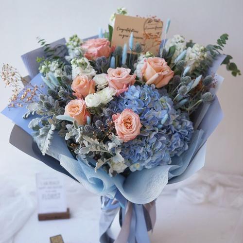 Jual The Leaves Bouquet Bucket Buket Bunga Segar Fresh Instant Roses ...