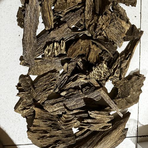 Jual Kayu Gaharu kaltim Arabic Class Oud Original 1 kg Malacensis - Kab ...