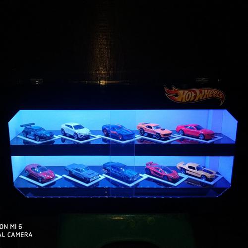 Jual Rak Hotwheels / diorama display akrilik isi 10 Lampu LED RGB ...