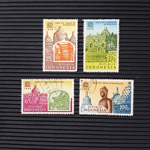 Jual Perangko/Prangko INDONESIA 1975 PEMUGARAN CANDI BOROBUDUR. Set ...