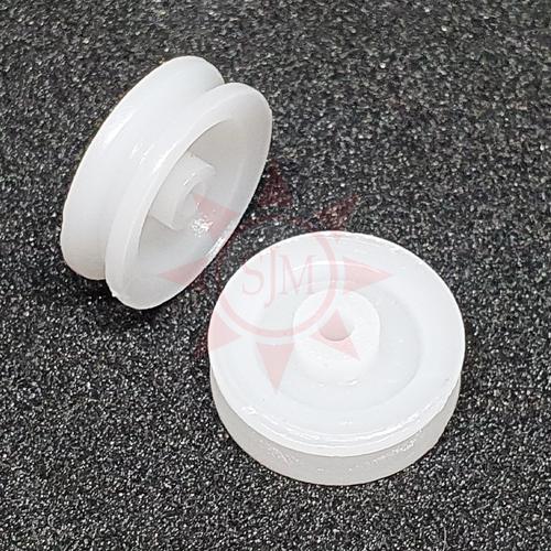 Jual Small Plastic Pulley Wheel / Katrol Plastik Kecil - Kota Tangerang ...