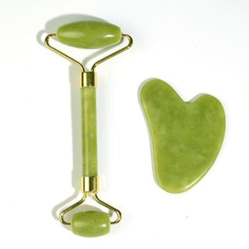 Jual Jade Gua Sha dan Roller Alat Pijat Wajah - Warna Hijau - Kota ...