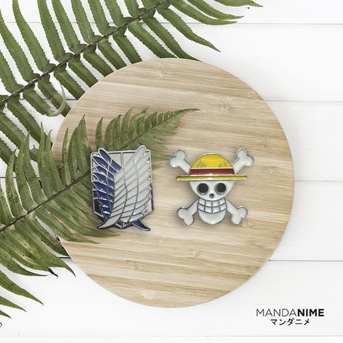 Jual Pin Bros Enamel Logo Anime One Piece Attack on Titan Jiyuu No ...