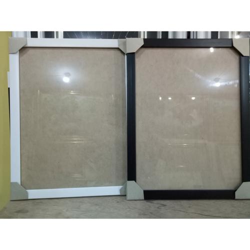 Jual Bingkai ukuran foto 20x15, lebar bingkai 2cm, pakai kaca - Kota ...