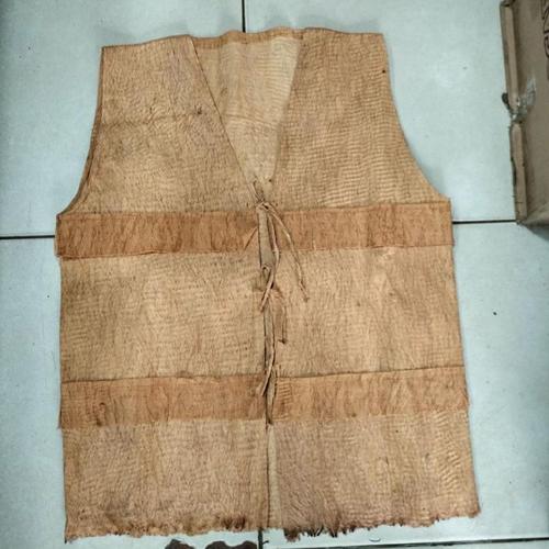 Jual rompi kulit kayu khas dayak. rompi kulit kayu dayak. rompi ...