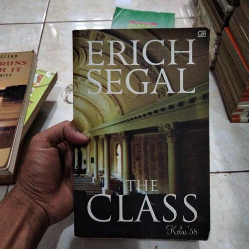 Jual Erich Segal the class - Jakarta Selatan - toko buku panggung ...