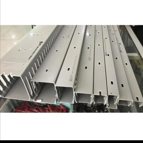 Jual Kabel Duct/wering Duct/Kabel duck 25x25 32x32 25x45 32x45 lubang ...