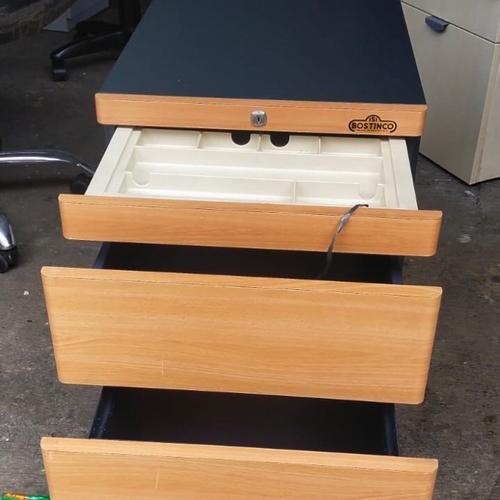 Jual Laci besi / nakas besi / drawer besi / kabinet besi 70% Bostinco ...
