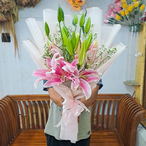 Promo Buket bunga lily pink bouquet valentine hadiah ulang tahun ...