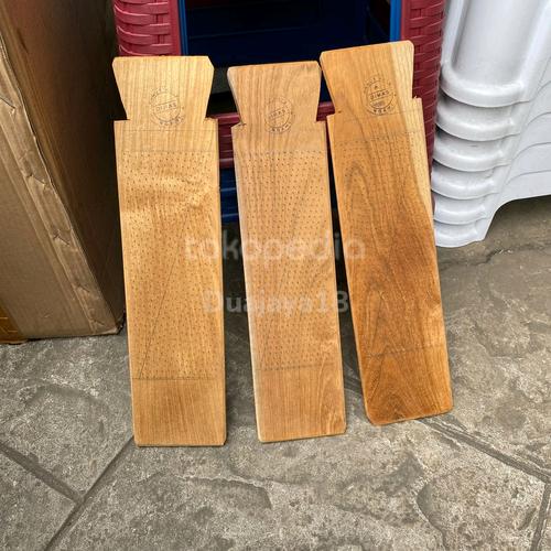 Jual Parutan Kelapa Kayu Jati / Parutan Kelapa / Parutan Kayu Jati ...