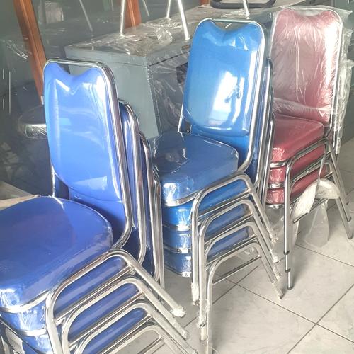 Jual Kursi Susun Kursi Kantor Model Furtura Chitose Type Hawaii - Biru ...