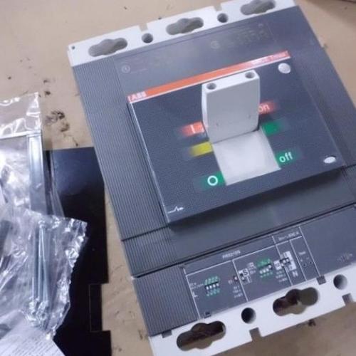 Jual Mccb Abb T-Max T6N 320-800A 3 Pole 36Ka - Jakarta Barat - Mitra ...