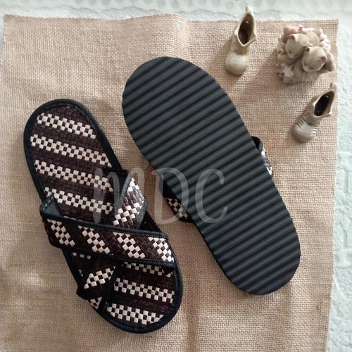 Jual Sandal Tikar/Sandal Motif Tikar/Sandal Tikar Model Silang Tebal ...