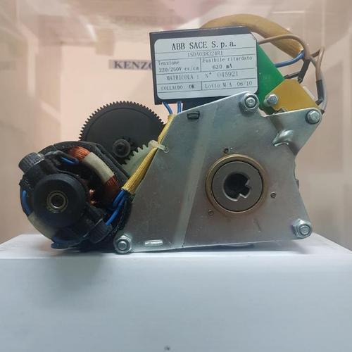 Jual Gear Motor 220V Acb Sace / Emax Abb - Jakarta Barat - Mitra ...