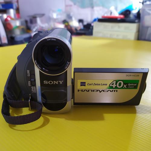 Jual HANDYCAM SONY MINI DV HC38E BISA PLAYBACK KASET2 LAMA MINI DV ...