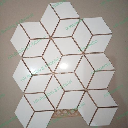 Jual Mosaik Kubus 3D Mozaic Cube White Glossy Backsplash - Kab ...