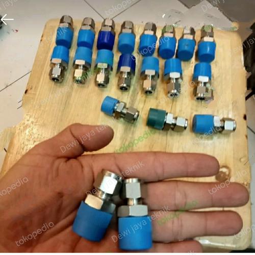 Jual Male Connector 3/8 Tube x 1/4 NPT /Male Connector SS316 - Jakarta ...
