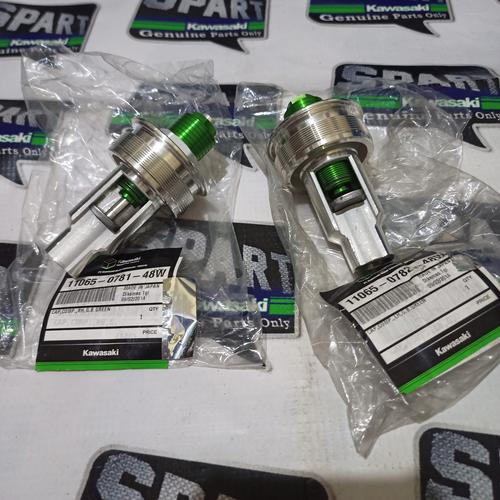 Jual Mur baud baut atas as shock depan pre load Preload Z800 Original ...