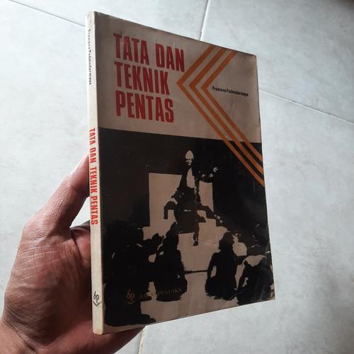 Jual Tata dan teknik pentas Pramana padmodarmaya Bp 1988 251hal Bekas ...