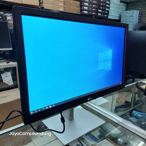 Jual Monitor LG 24 Inch Bisa Potrait ( Second Mulus ) - TN/VA, Kayu ...