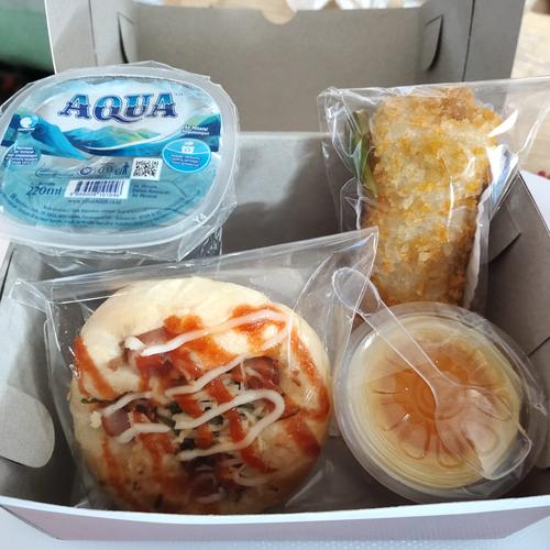 Jual Paket Snack Bok/Aneka kue /SnackBox/Jajanan Pasar - Kota Tangerang ...