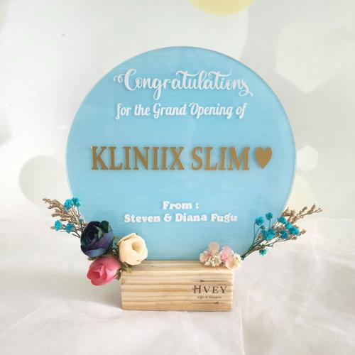 Jual Standing Acrylic stand akrilik meja kado grand opening ultah ...