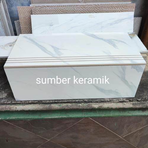 Jual Granite tangga 30x60 20x60 Souple white - Kab. Bogor - sumber keramik | Tokopedia