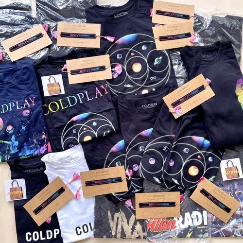 Jual COLDPLAY MERCHANDISE OFFICIAL - World Tour 2023 - Kota Tangerang ...