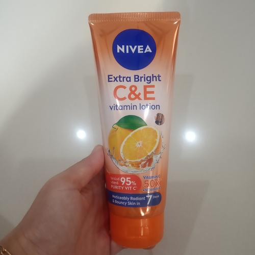 Jual Nivea Extra Bright C & E Vitamin Lotion - Kab. Badung - Moiko-shop ...