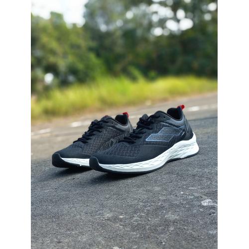 Jual SEPATU MILLS VOLVO RUN BLACK OFF WHITE LARI RUNNING ORIGINAL - 40 ...
