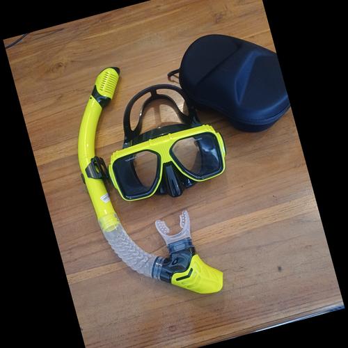 Jual Alat Snorkeling Set Kacamata Selam Diving Pipa Selang Snorkel Full ...