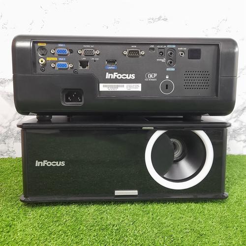 Jual PROYEKTOR INFOCUS bekas murah mulus no minus - Jakarta Timur - BFC ...