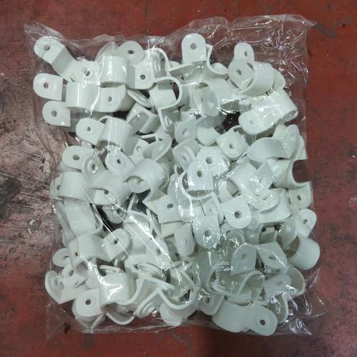 Jual Klem Pipa Conduit 20mm Putih @100pcs | Claim Konduit - Klem ...