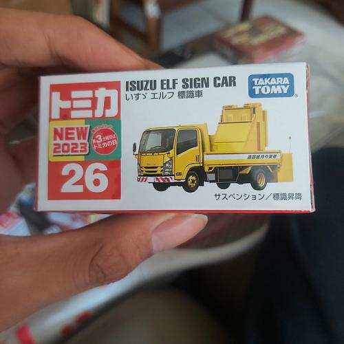 Jual Tomica #26 Isuzu Elf sign car 2023 - Jakarta Timur - Mainan aja ...