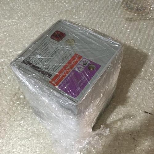 Jual Control Box Oil Burner Yamatake Honeywell Fsg80 - Jakarta Selatan ...