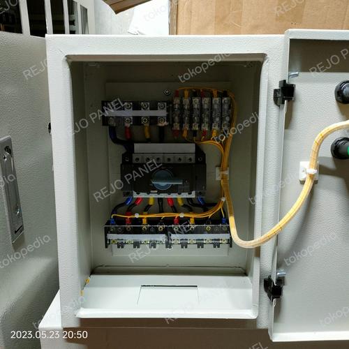 Jual COS SOCOMEC sircover 4pole 63a - panel (PLN - genset) manual ...