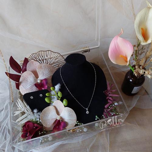 Jual Box Mahar Pernikahan Perhiasan/Logam Mulia - Reine - Acrylic ...