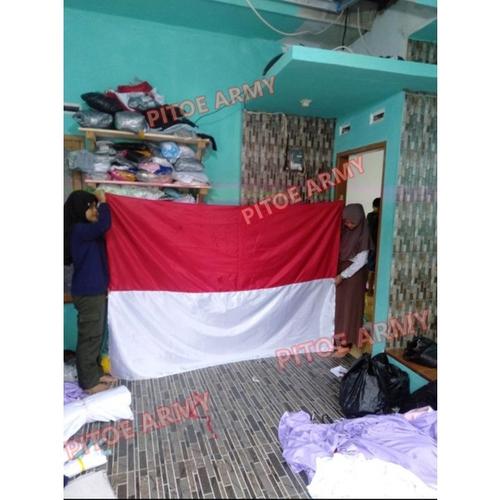 Jual Bendera Lapangan Merah Putih Satin 2 meter x 3 meter Bendera ...