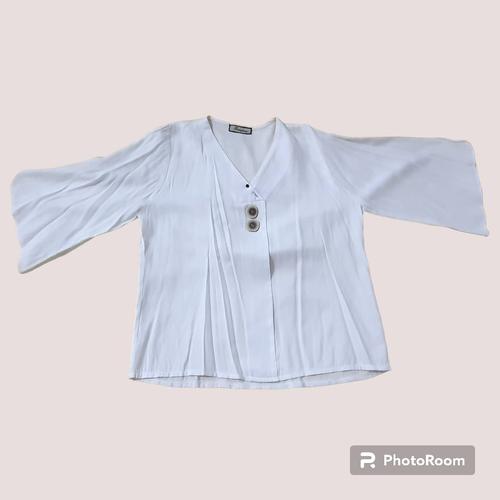 Jual Baju Lengan Sedang Kancing Mati 2 warna Putih - Kota Tangerang ...