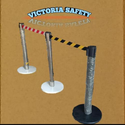 Jual Tiang Antrian Hitam/ putih pita kuning hitam/merah putih - Jakarta ...