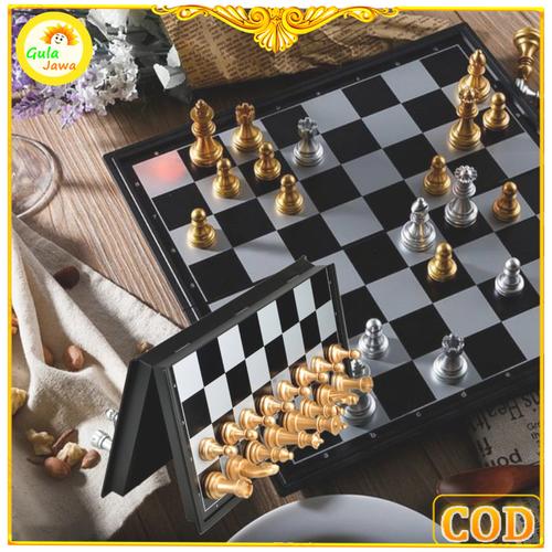Jual Papan Catur Magnet Lipat dengan 32 Potongan Catur Emas & Perak ...