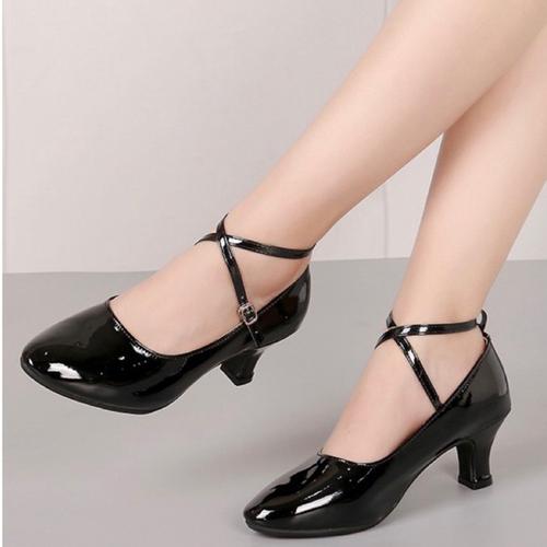 Jual Sepatu Menari/ Dansa Latin/ Line Dance Lentur Ringan Empuk - Hitam ...