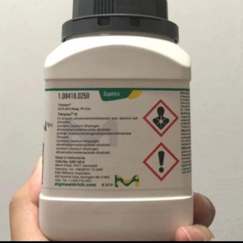 Jual Titriplex III EDTA Merck 250 gram 1.08418.0250 Original Merck ...