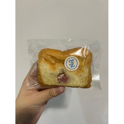 Jual Roti Asin & Manis toko kue liza - Manis - Kota Bandung - jastip by ...