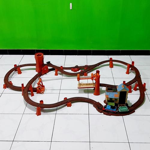 Jual Trackmaster Thomas & Friends Zip Zoom Logging Adventure Set Mattel ...